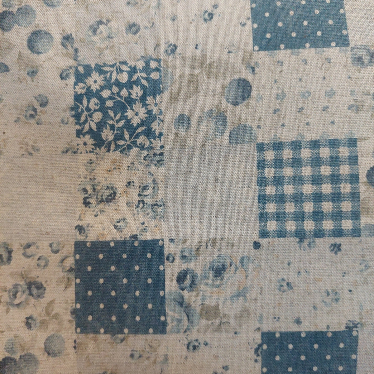 Durham fabric by Lecien 31467-70 Linen/Cotton Blue – Rose Garden Fabrics